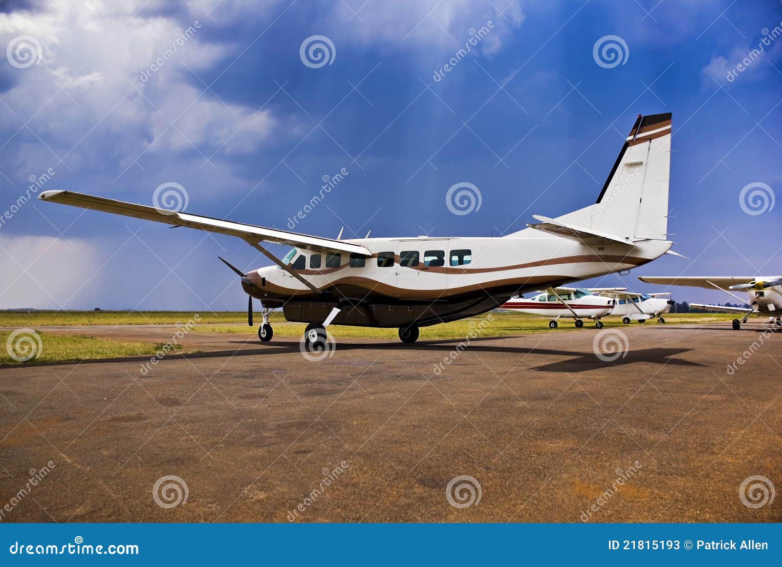 Cessna Grand Caravan C-208B Stock Image - Image of haul, charter: 21815193