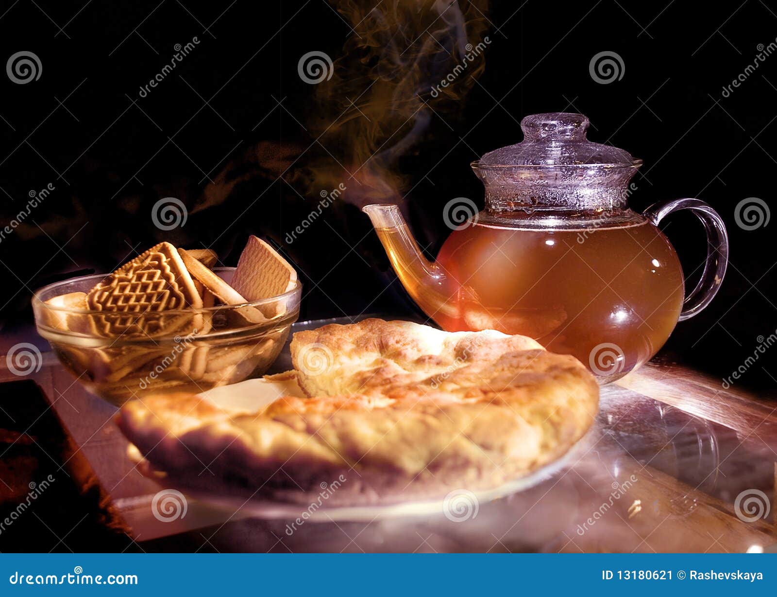 Chá quente imagem de stock. Imagem de fundo, noite, coza - 13180621