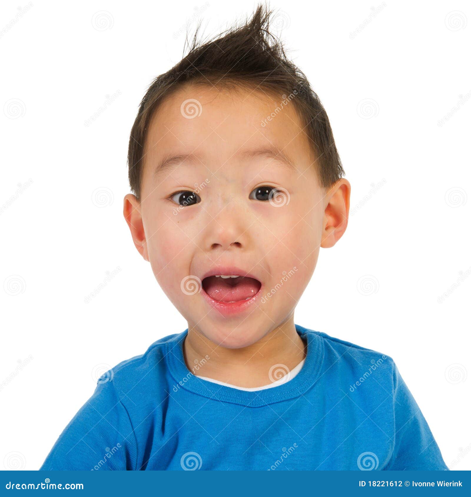 Chłopiec chińczyk zdjęcie stock. Obraz złożonej z chińczyk - 18221612