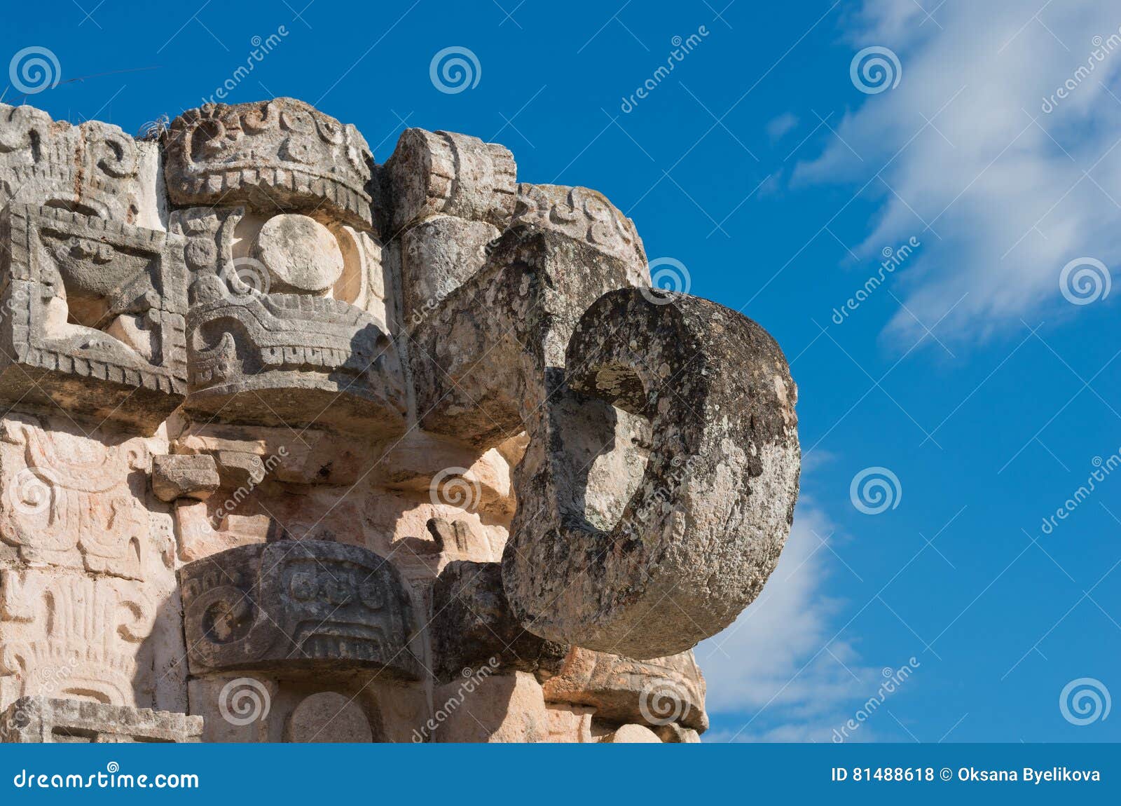 Chaac-Statue in Kabah, Yucatan, Mexiko Stockfoto - Bild von sandstein ...