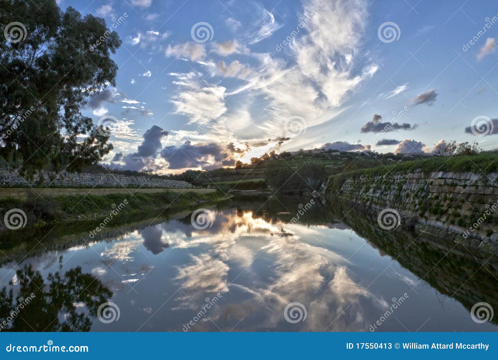 Chadwick Lakes stock image. Image of peaceful, nature - 17550413