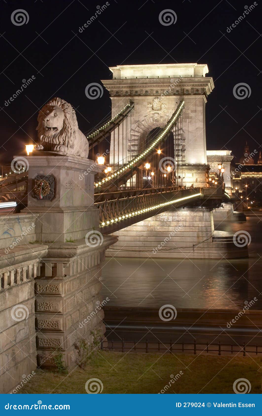 The Chain bridge. stock photo. Image of water, chain, night - 279024