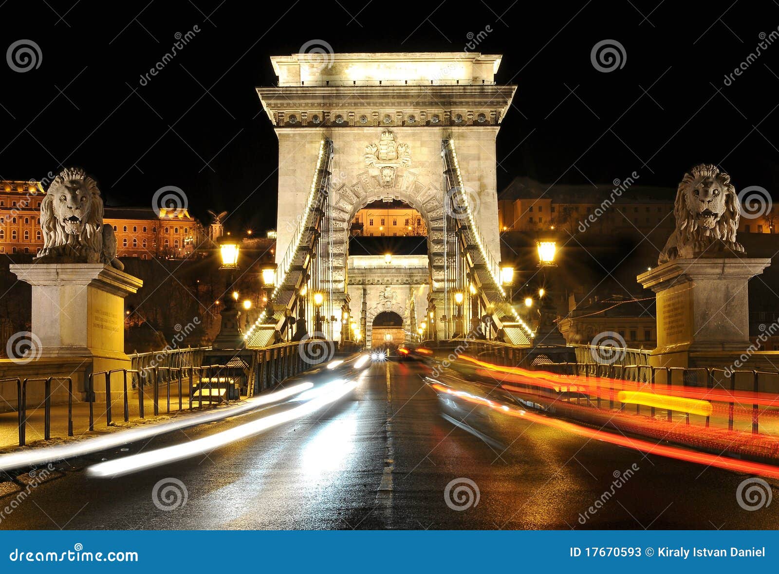 Chain Bridge at Night, Budapest Stock Image - Image of city ...