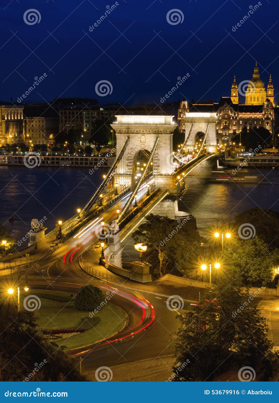 Chain Bridge at Night in Budapest Stock Photo - Image of chain, night ...