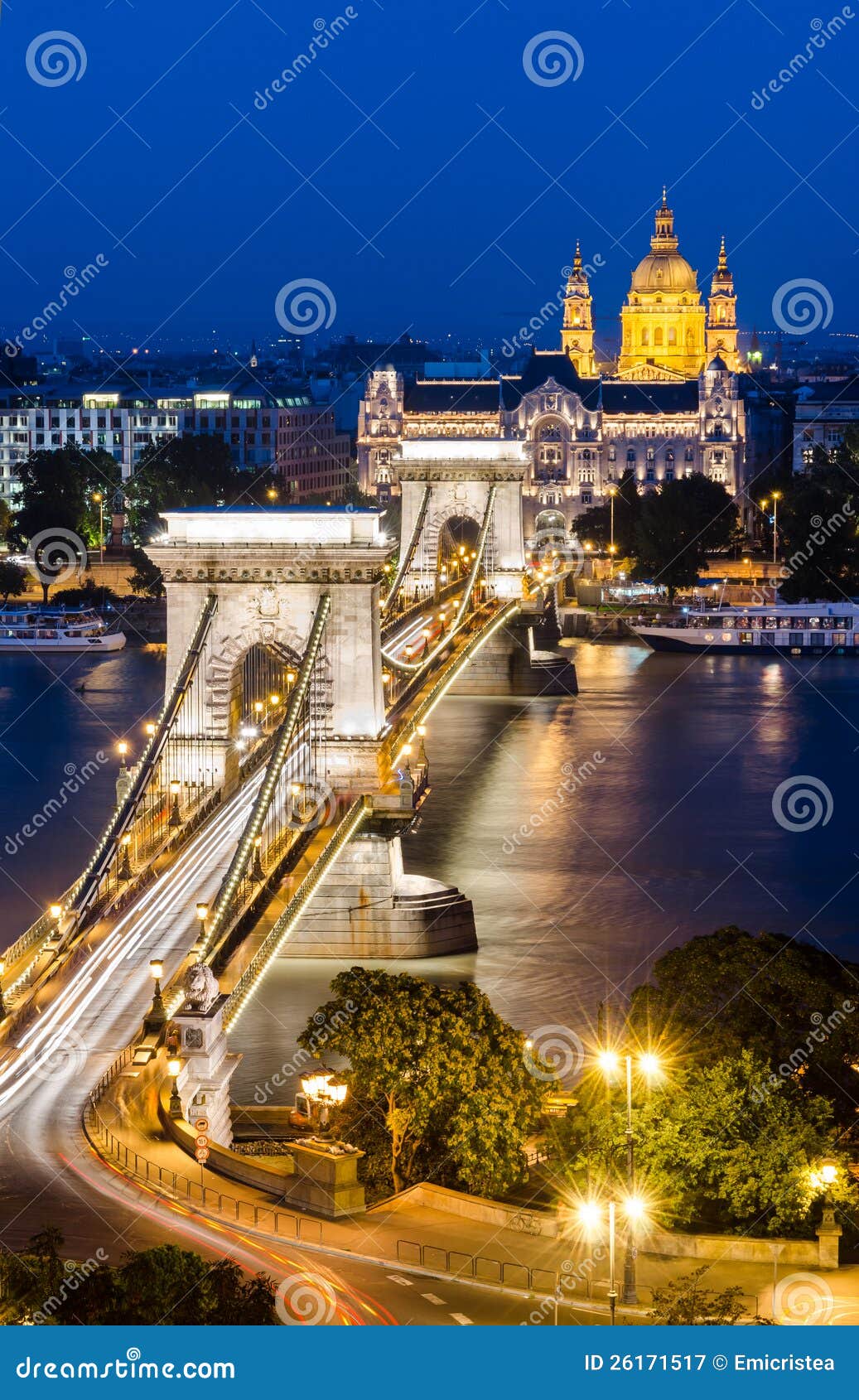 Chain Bro, Budapest Nattlandskap, Ungern Fotografering för Bildbyråer ...
