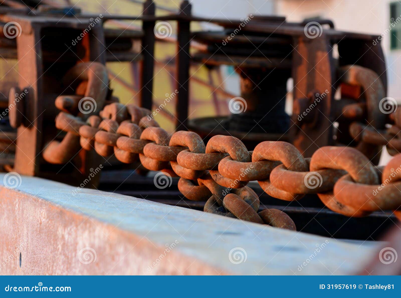 Chain shackles stock image. Image of links, rusty, chains - 31957619
