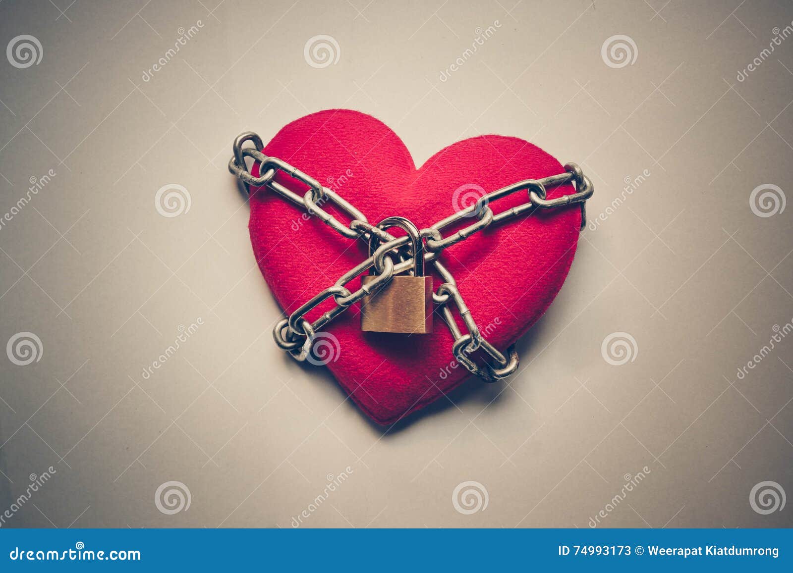 Chained heart stock image. Image of freedom, iron, jail - 74993173