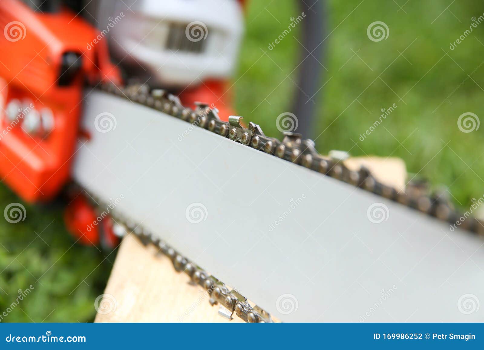 Chainsaw Chain Link Close Up Stock Photo - Image of lumberjack, timber ...