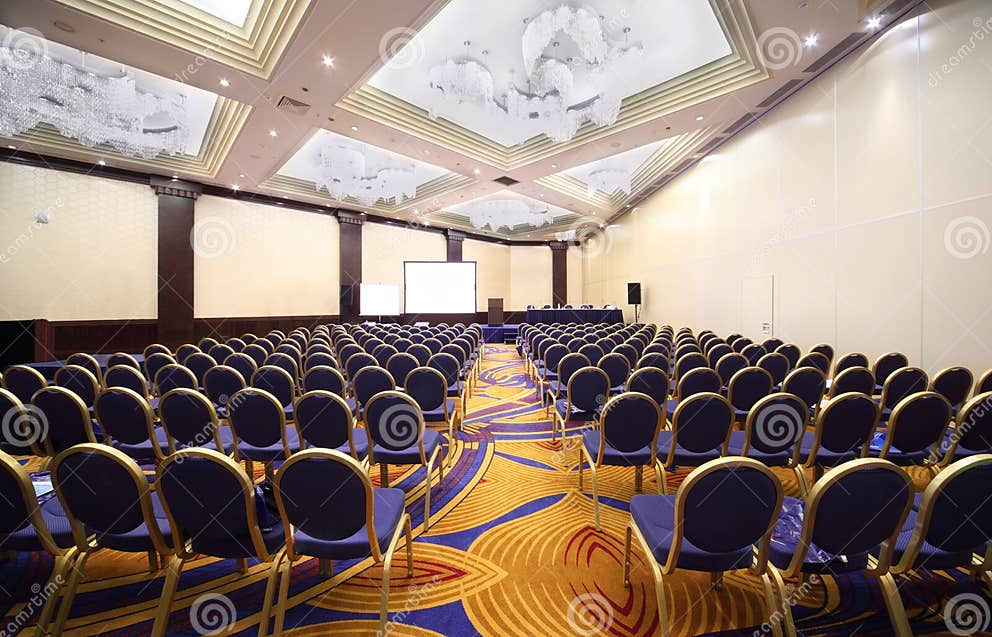 Chair rows in hall editorial photo. Image of convention - 20917841