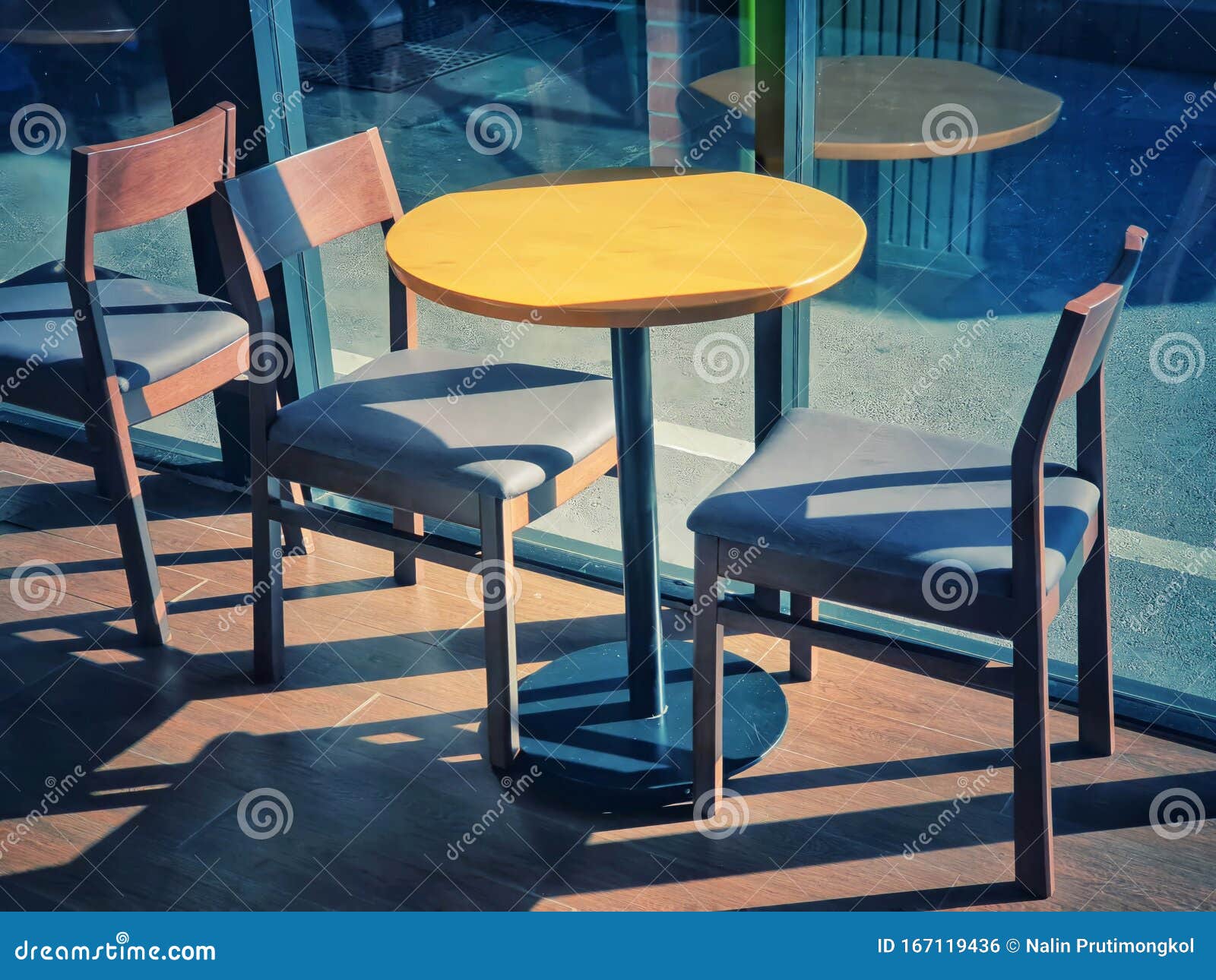 Chairs and Table in the Empty Restaurant. Stock Photo - Image of modern ...