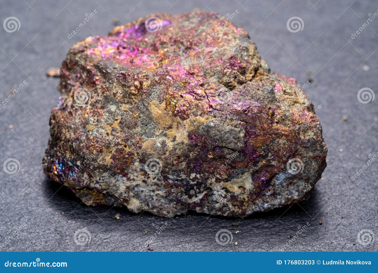 Chalcopyrite Copper Pyrites Stone Stock Image - Image of layer, pyrites ...