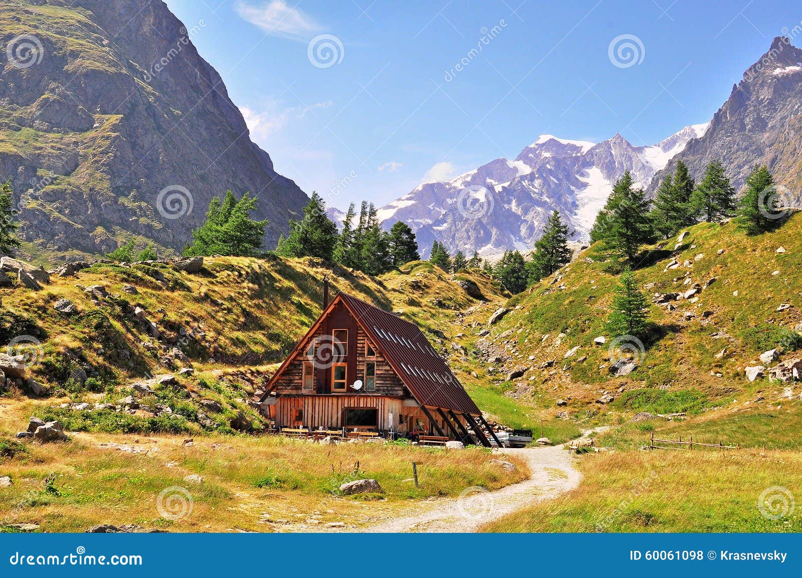 Chalet in italian Alps stock photo. Image of hill, nature - 60061098