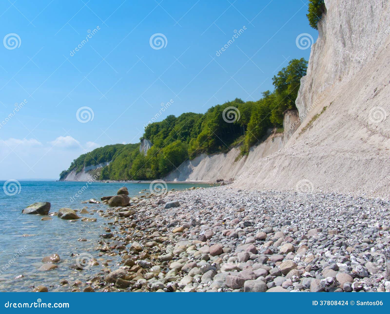 Chalk cliff coast stock photo. Image of water, chalk - 37808424