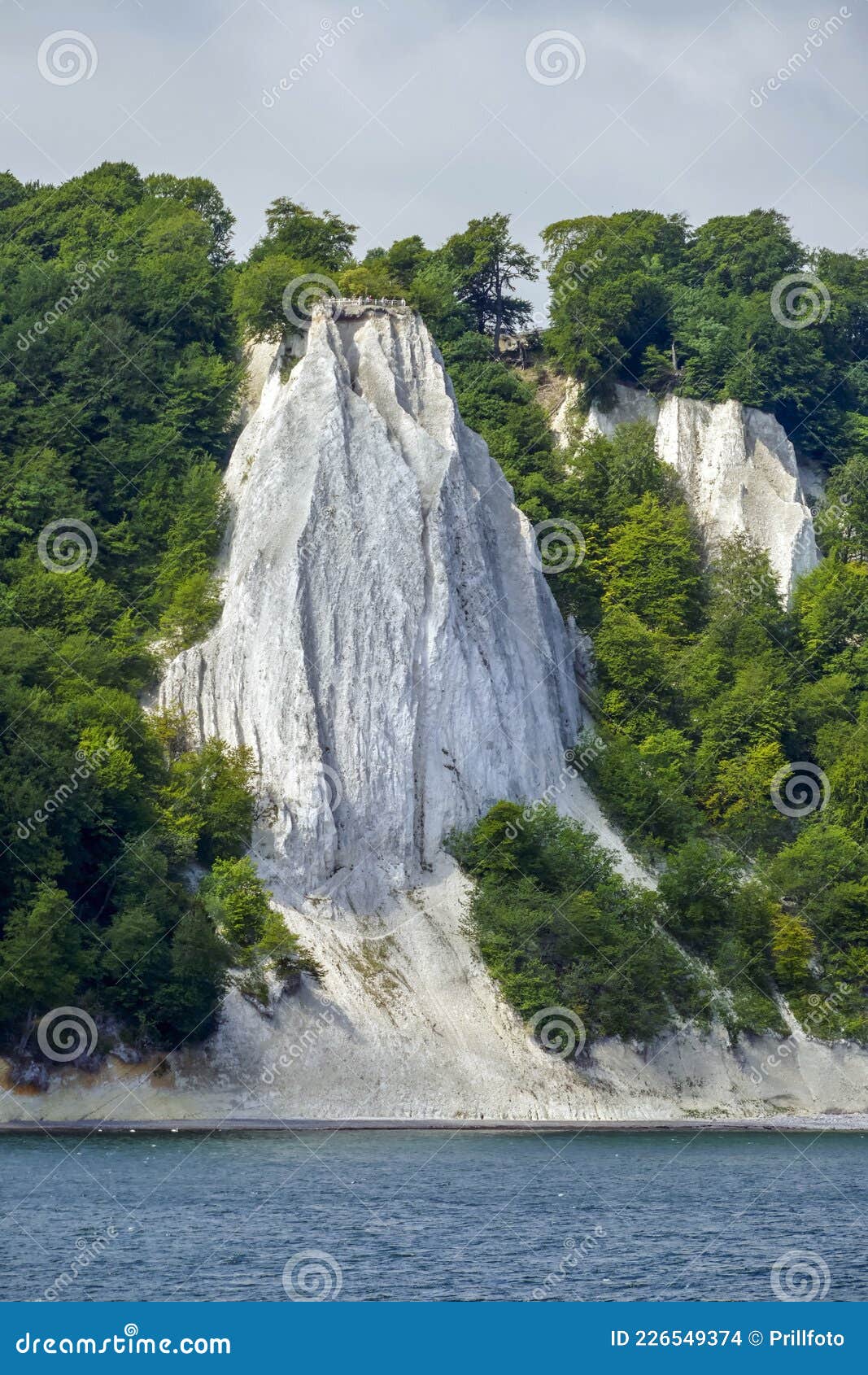 Chalk cliffs at Ruegen stock photo. Image of coast, nature - 226549374