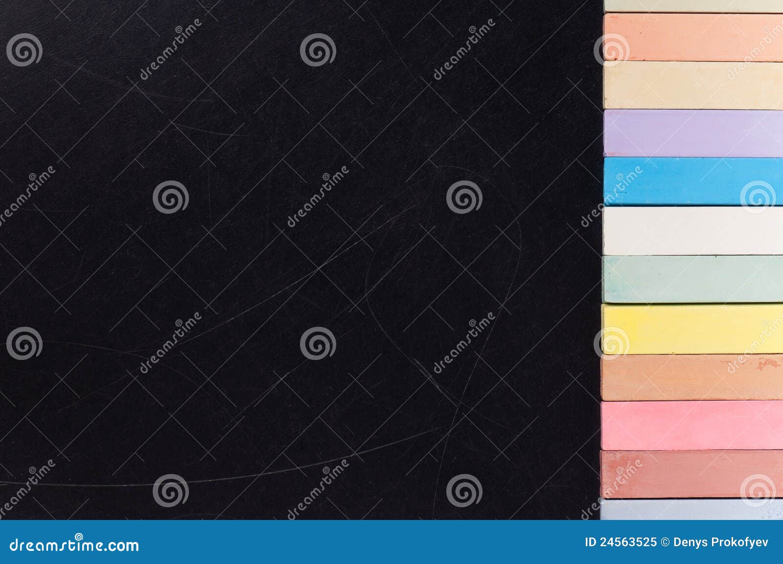 Chalkboard with Colorful Chalk Stock Image - Image of copyspace, class ...