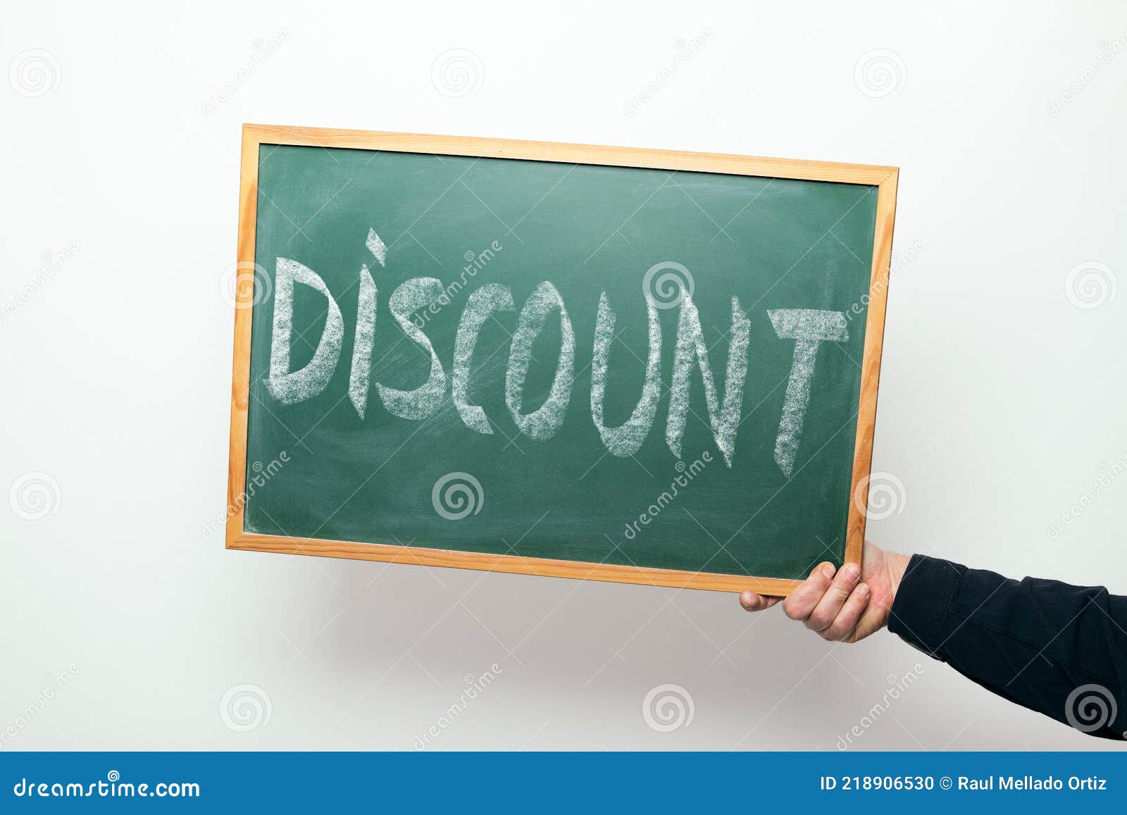 Chalkboard with DISCOUNT Handwritten in Chalk Stock Photo - Image of ...