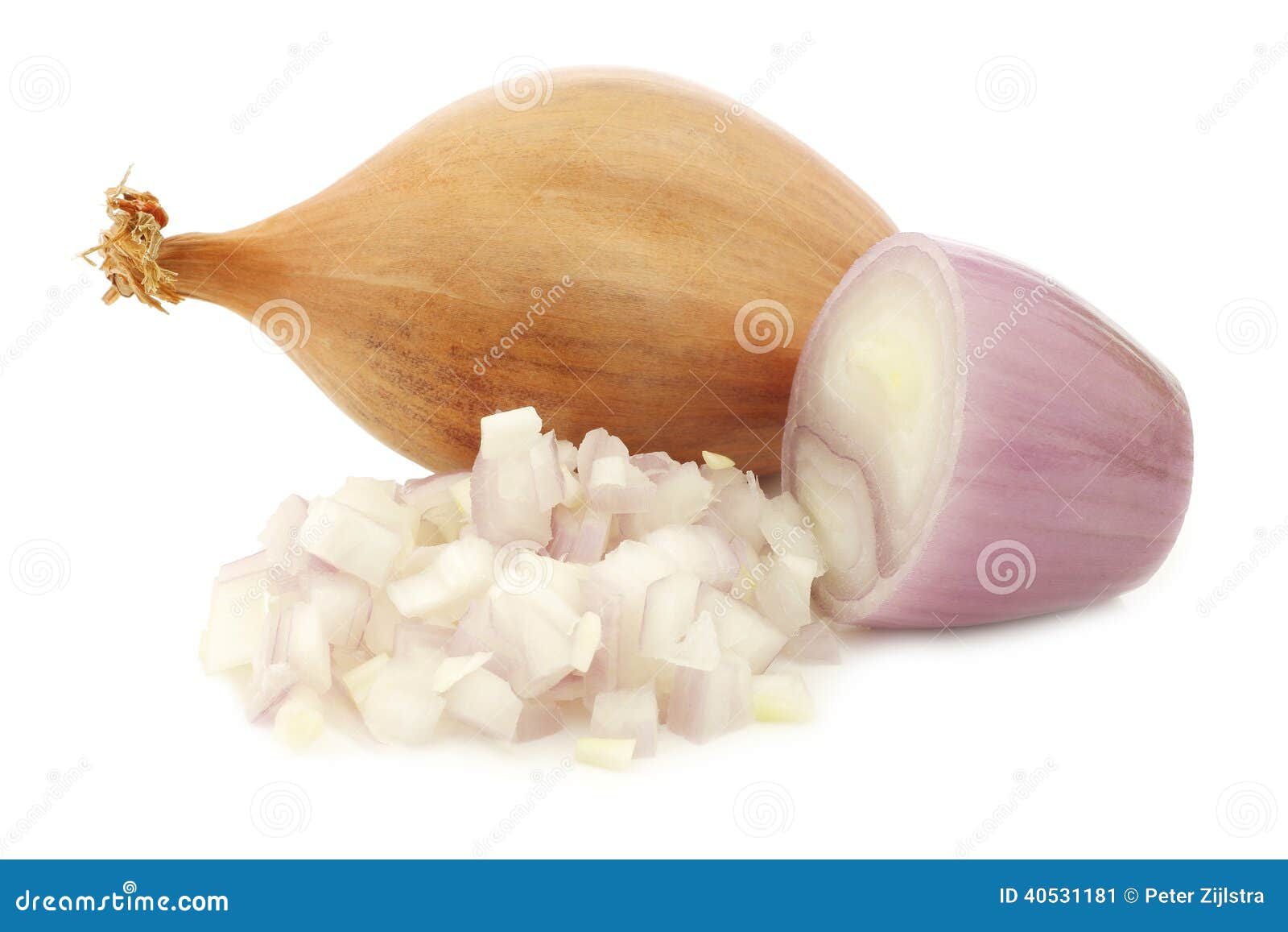 Chalote Fresco Y Un Corte Uno Imagen de archivo - Imagen de culinario ...