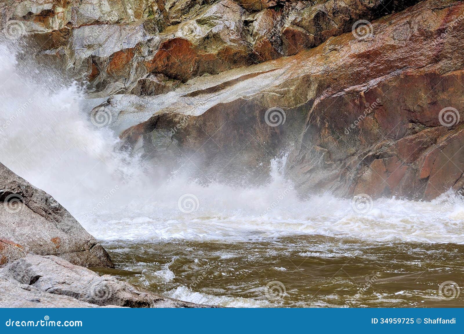 Chamang Waterfall stock image. Image of destination, forest - 34959725