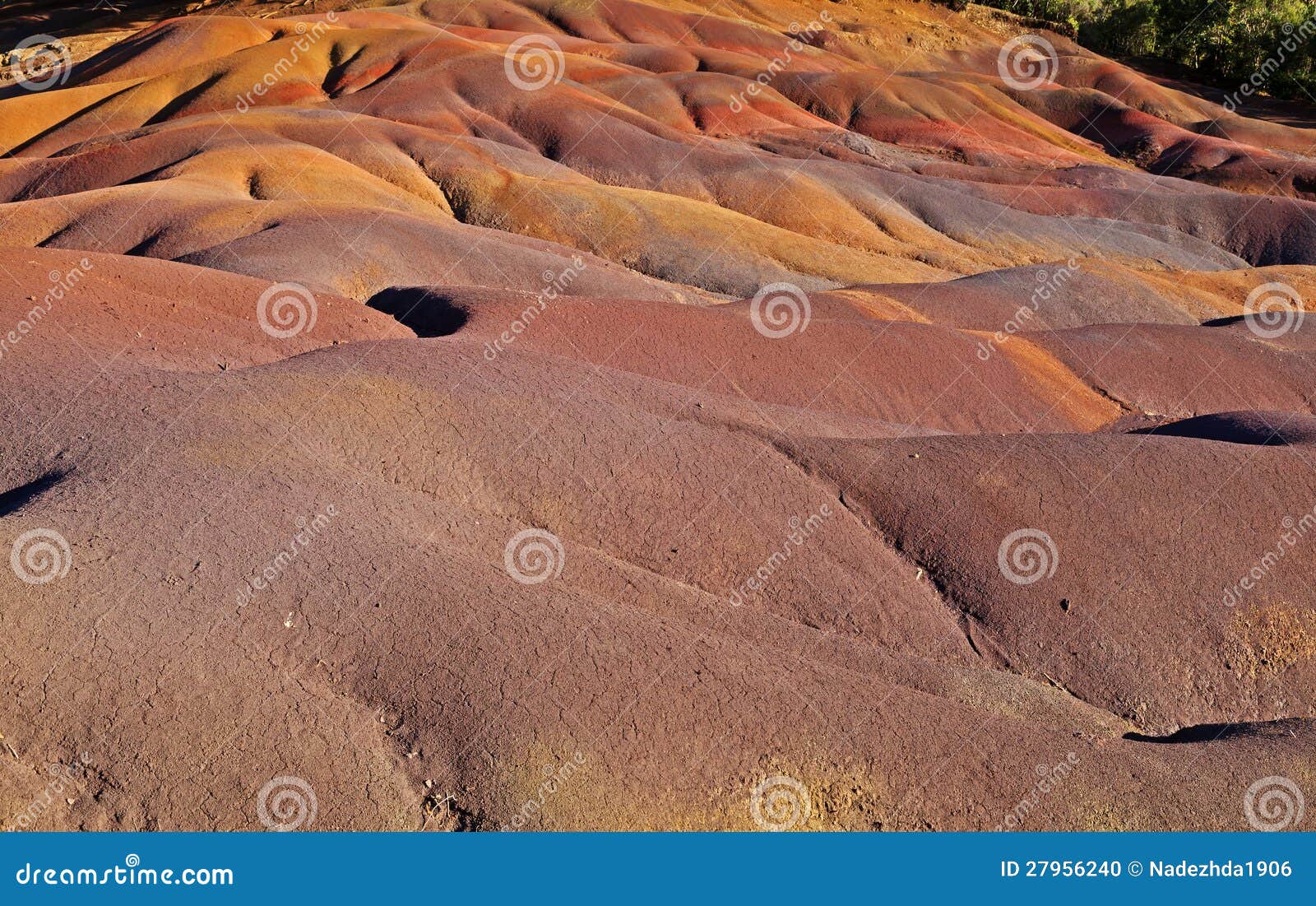 Chamarel Seven Colored Earths Stock Photo - Image of outdoors, earths ...