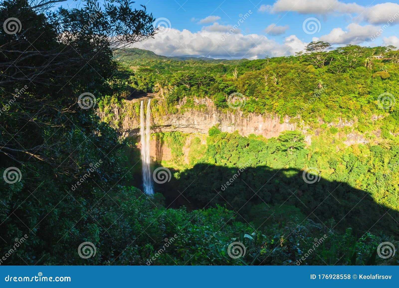 Chamarel Waterfall With Cliff In The Tropical Jungle Of Mauritius Stock ...