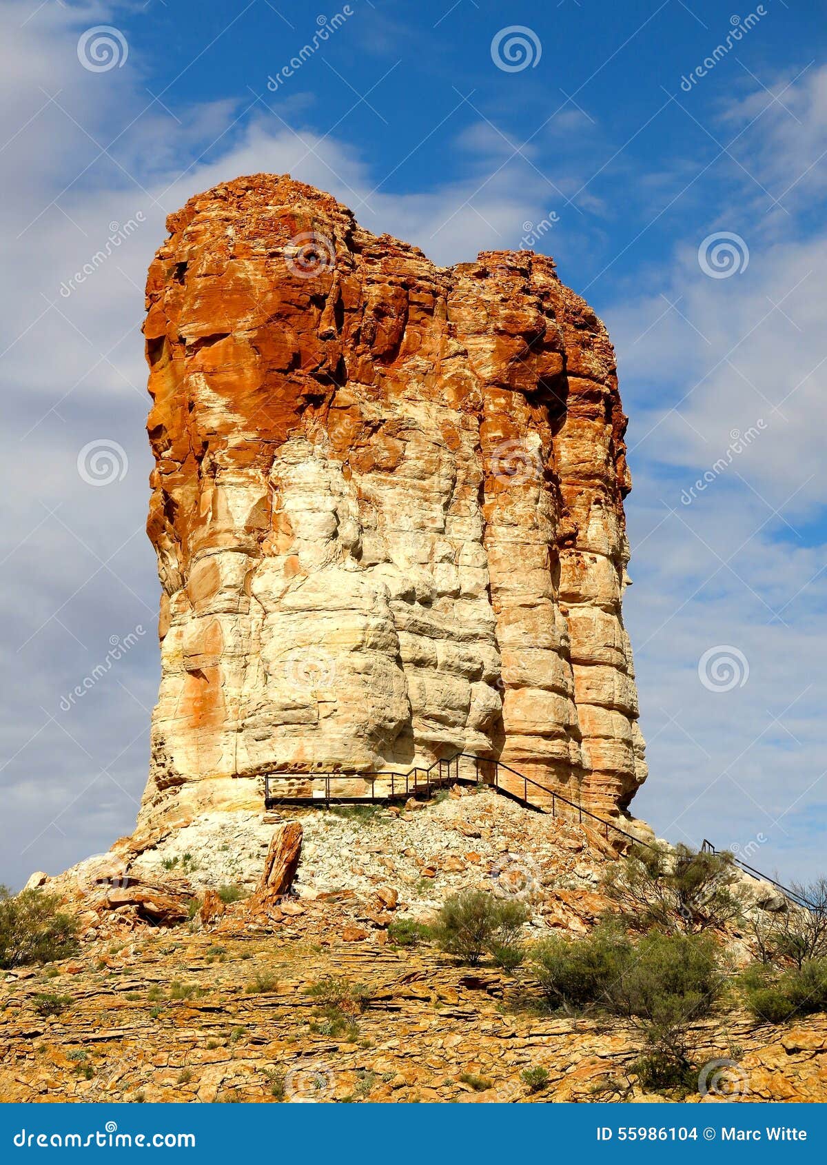 Chambers Pillar, Nothern Territory, Australia Stock Photo - Image of ...
