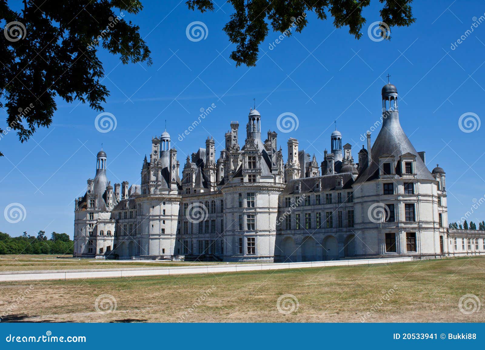 Chambord Castle stock image. Image of pays, chateau, king - 20533941