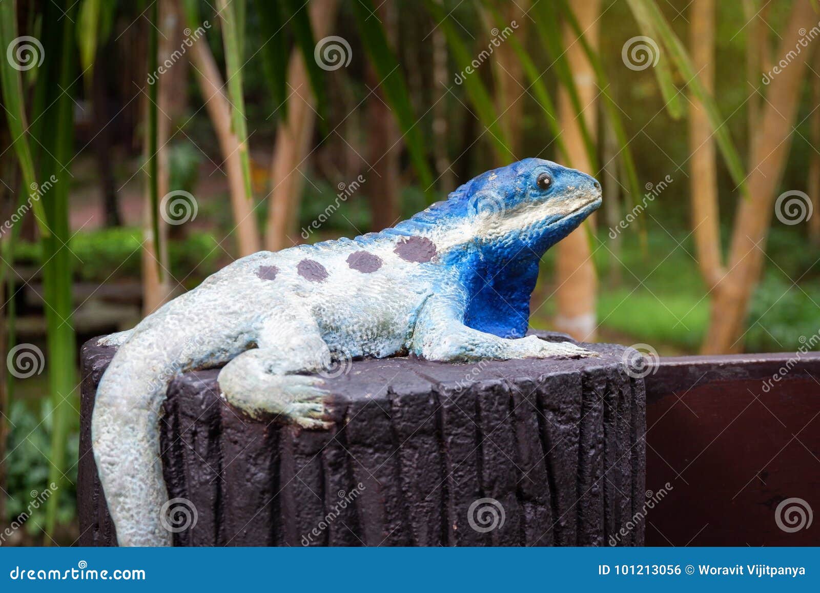 Chameleons statue stock photo. Image of arboreal, iguana - 101213056
