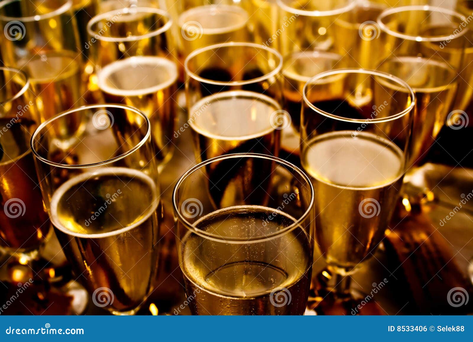 Overflow Champagne Stock Photography | CartoonDealer.com #5213894