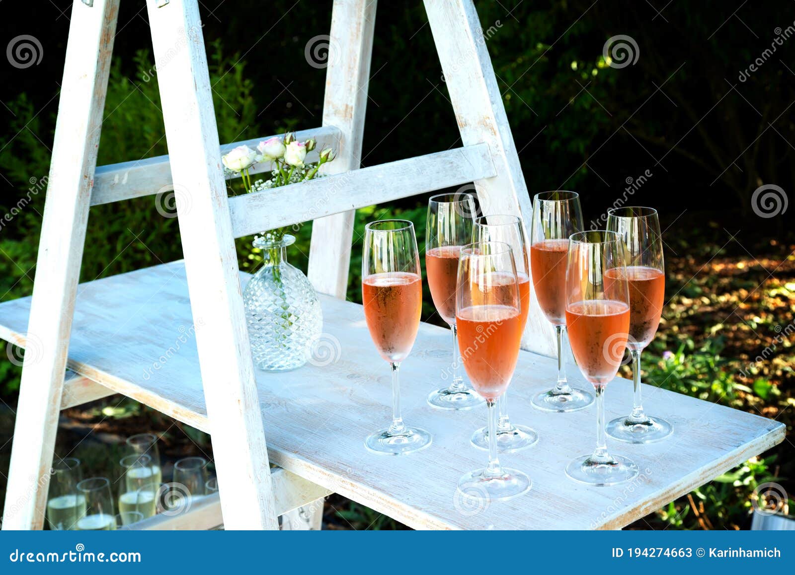 Champagne Glasses for Reception on an Extraordinary Table. Champagne ...