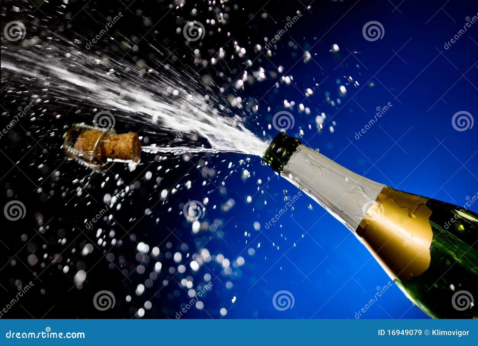 Champagne splash. stock image. Image of occasion, celebration - 16949079