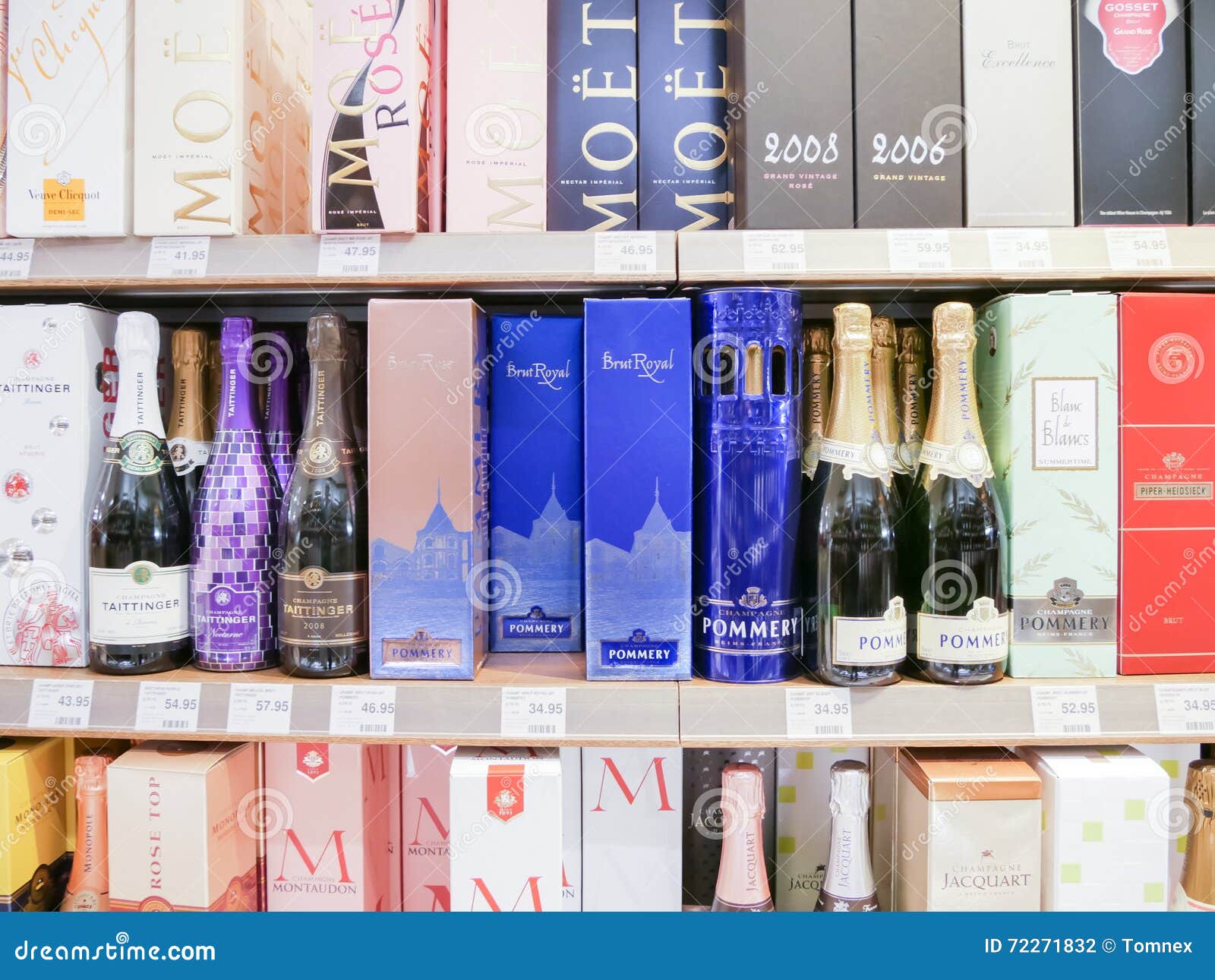 Champagnes editorial photography. Image of champagnes - 72271832