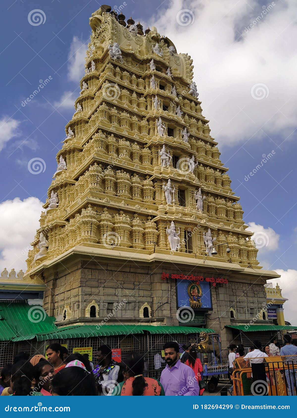 The Chamundi Hills editorial stock image. Image of beautiful - 182694299