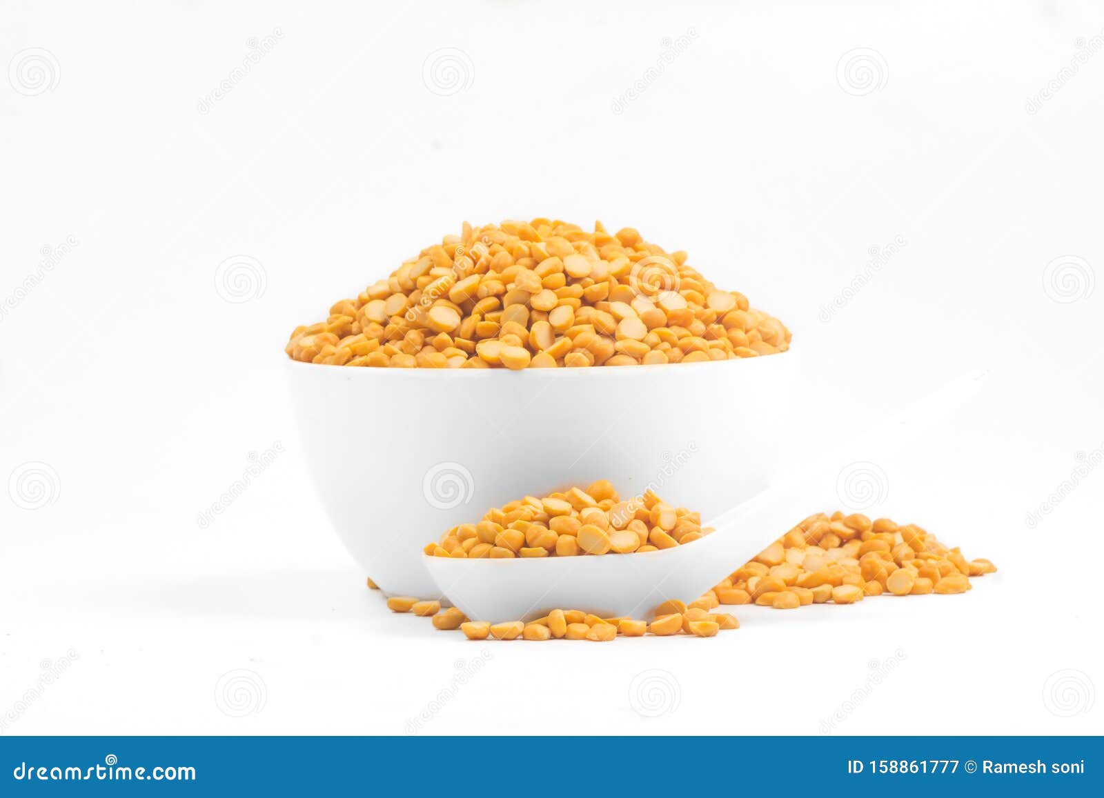 SPLIT CHICKPEAS stock image. Image of diet, culture - 158861777