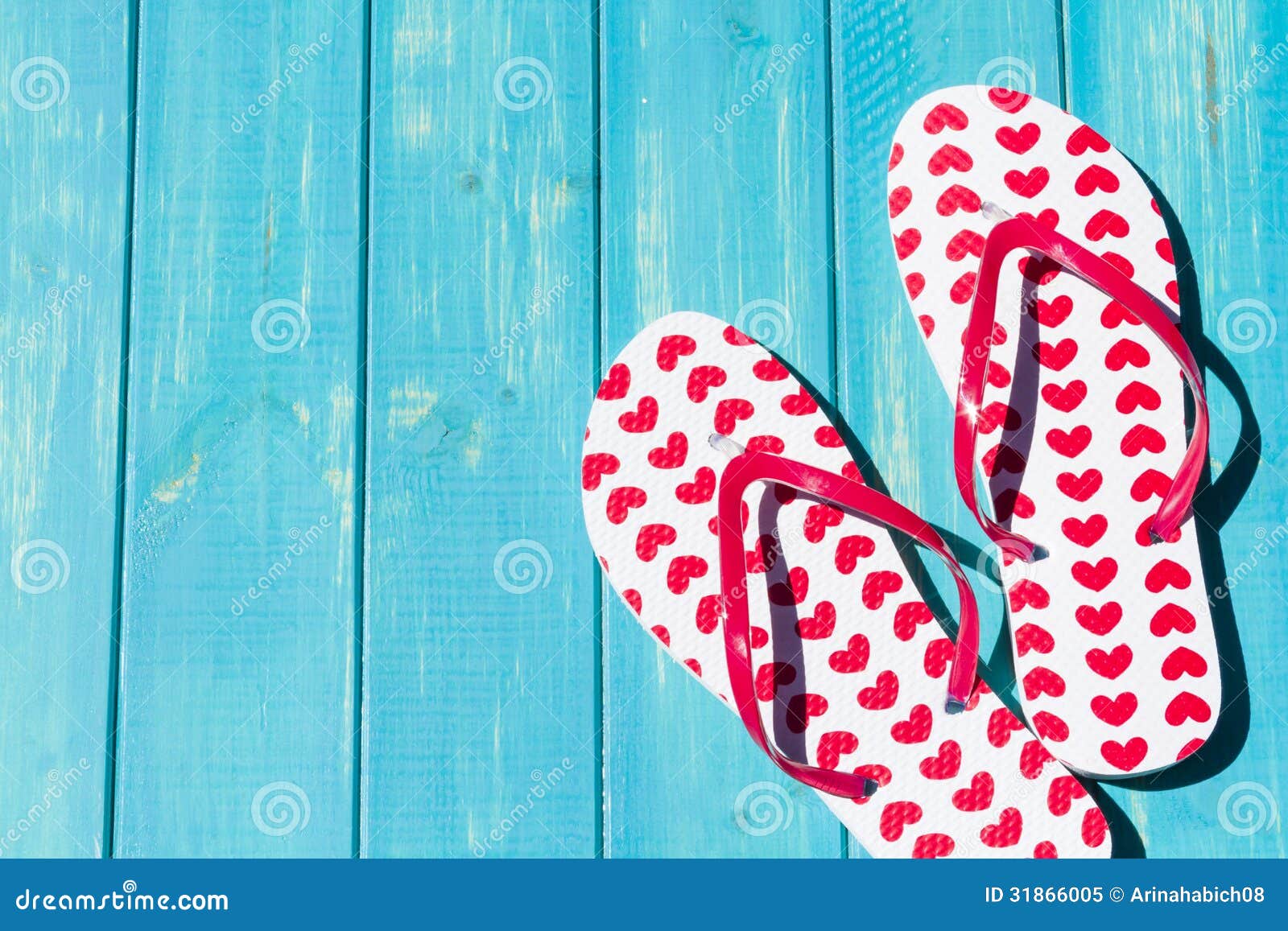 Chancletas imagen de archivo. Imagen de madera, correa - 31866005