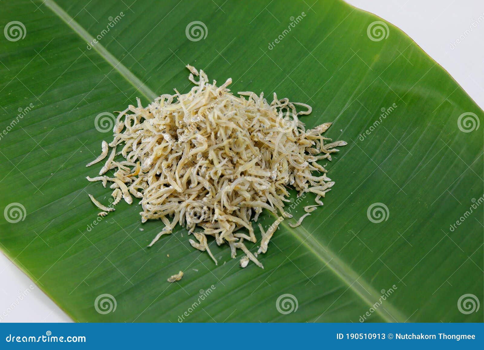 Chang Ching Fish on Banana Leaves. Imagen de archivo - Imagen de ...