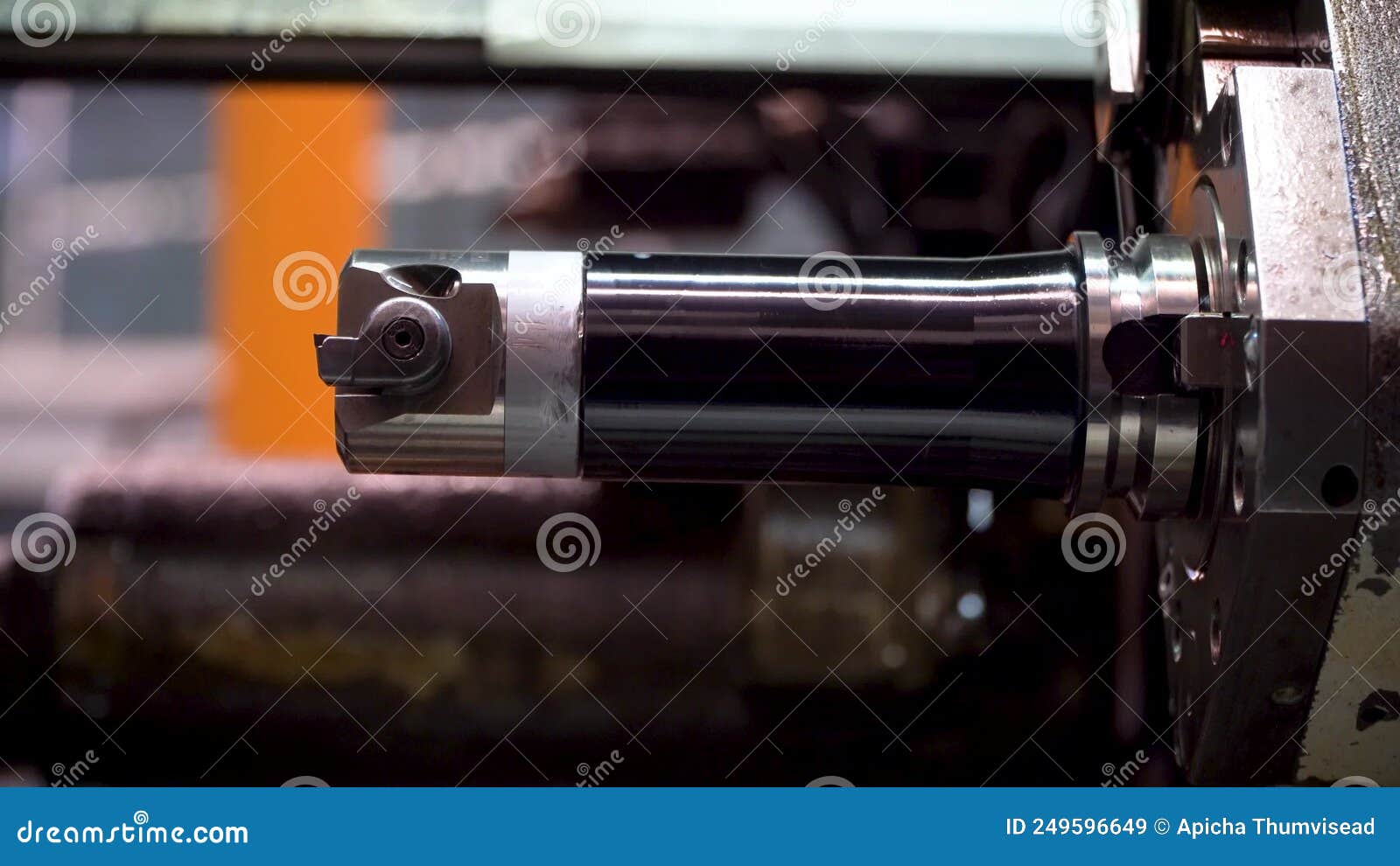 Change the Tool of the Cnc Machine.Turn/Mill & Multitasking Machines is ...