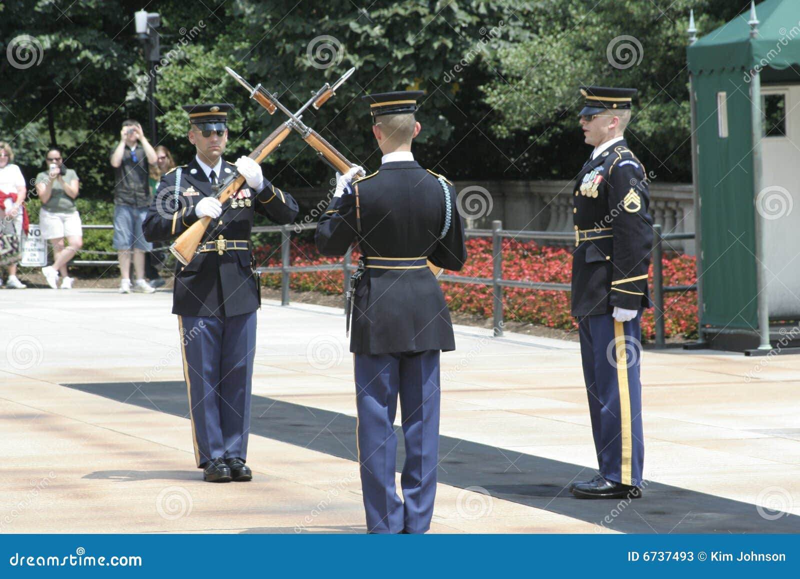 Changing of the Guard at Arlington Cemetery Editorial Stock Photo ...