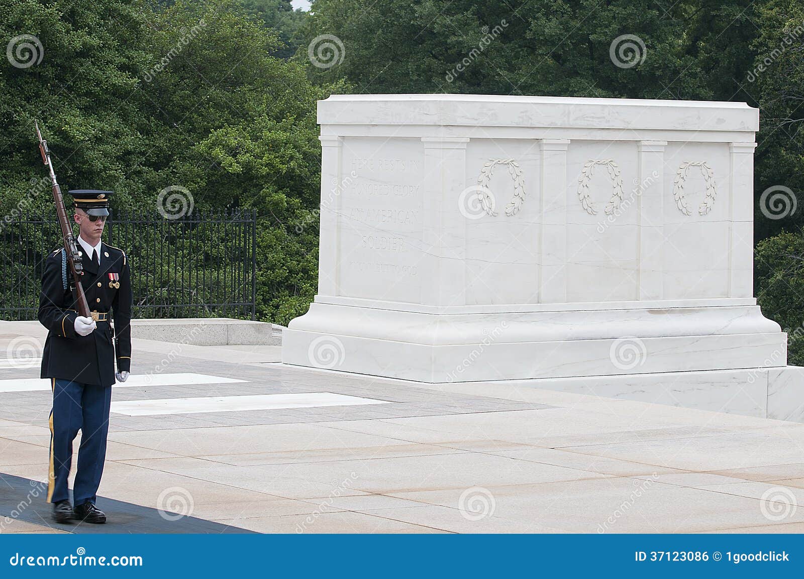 Arlington National Cemetery Changing of the Guard Editorial Photo ...