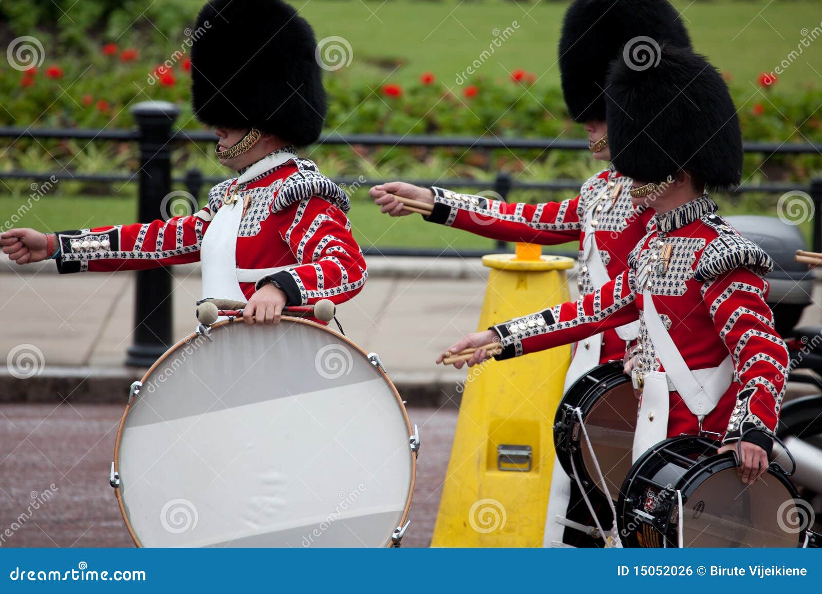 Changing of the Guards editorial photo. Image of guarding - 15052026