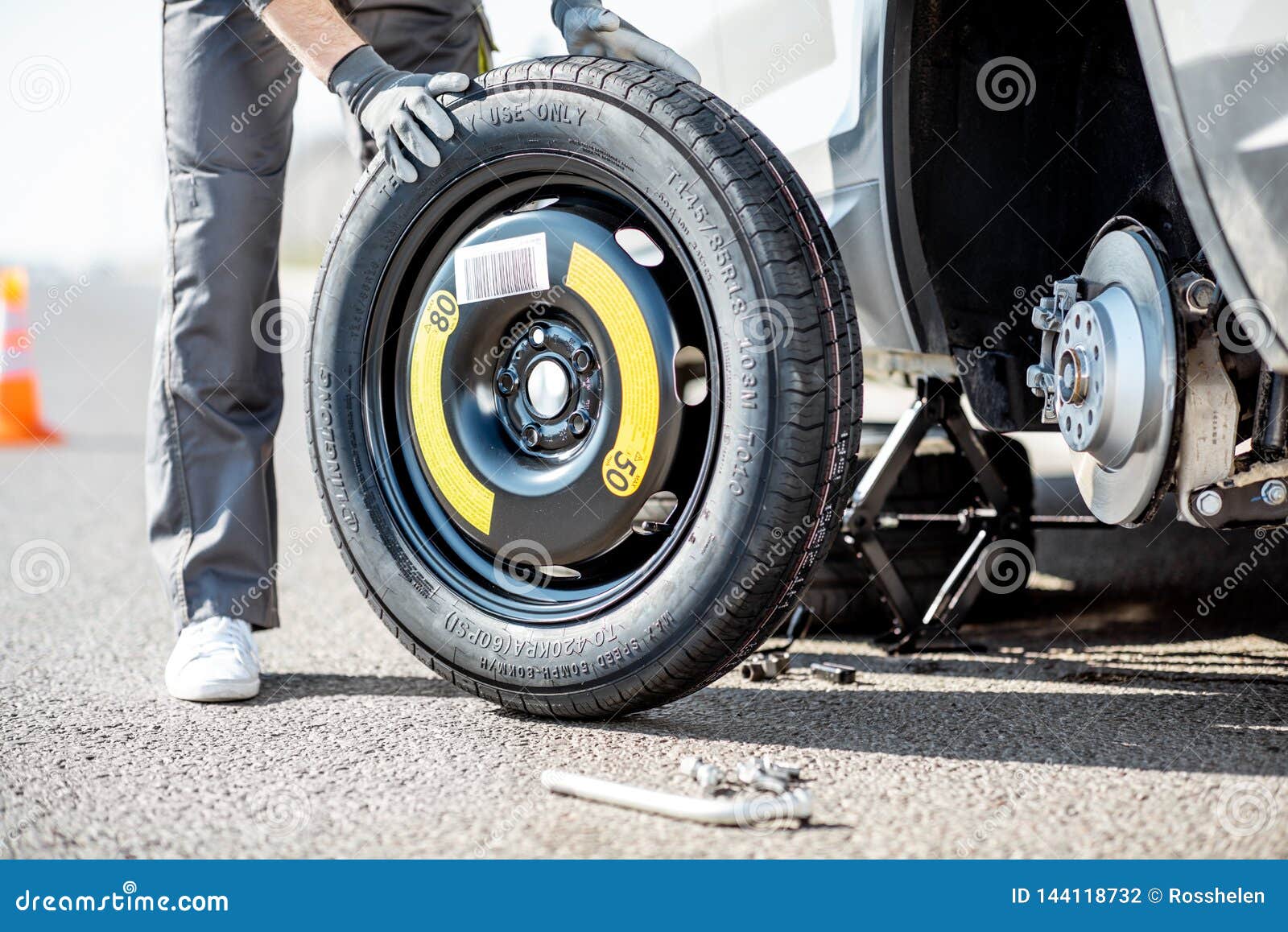 Changing wheel process stock photo. Image of transport - 144118732