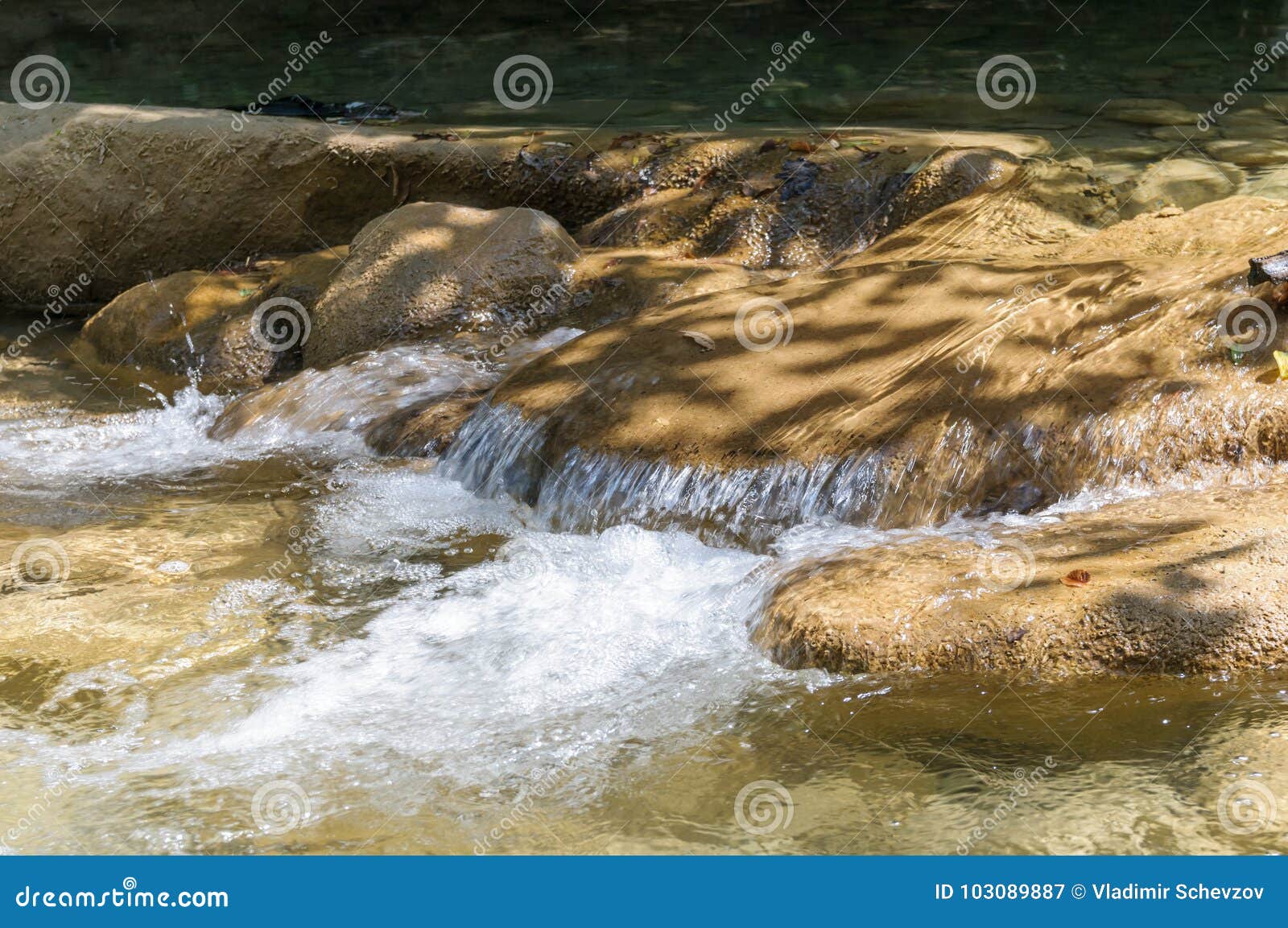 Clean mountain river stock image. Image of bubble, clear - 103089887