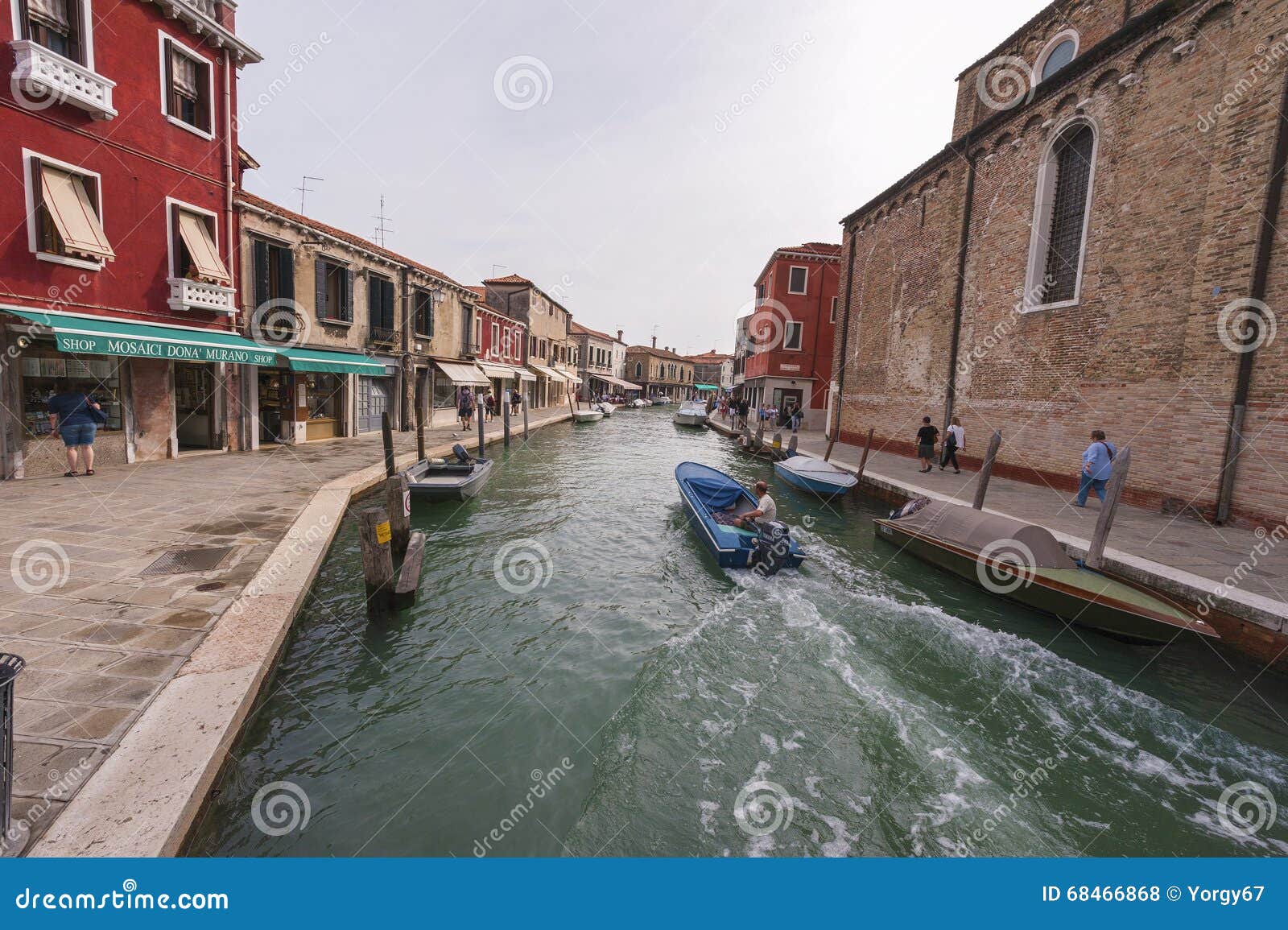 At the channels of Venice editorial stock photo. Image of murano - 68466868
