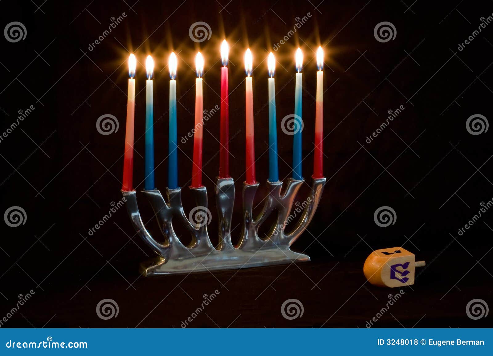 Chanoeka stock foto. Image of joods, menorah, hebreeuws - 3248018