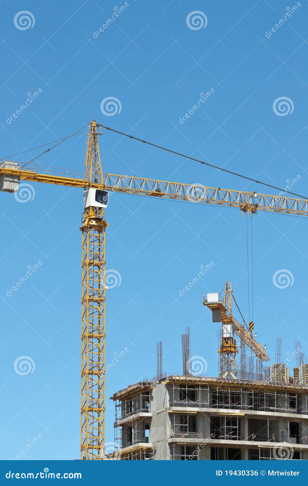 Chantier Et Grue De Construction Photo stock - Image du acier, métal ...