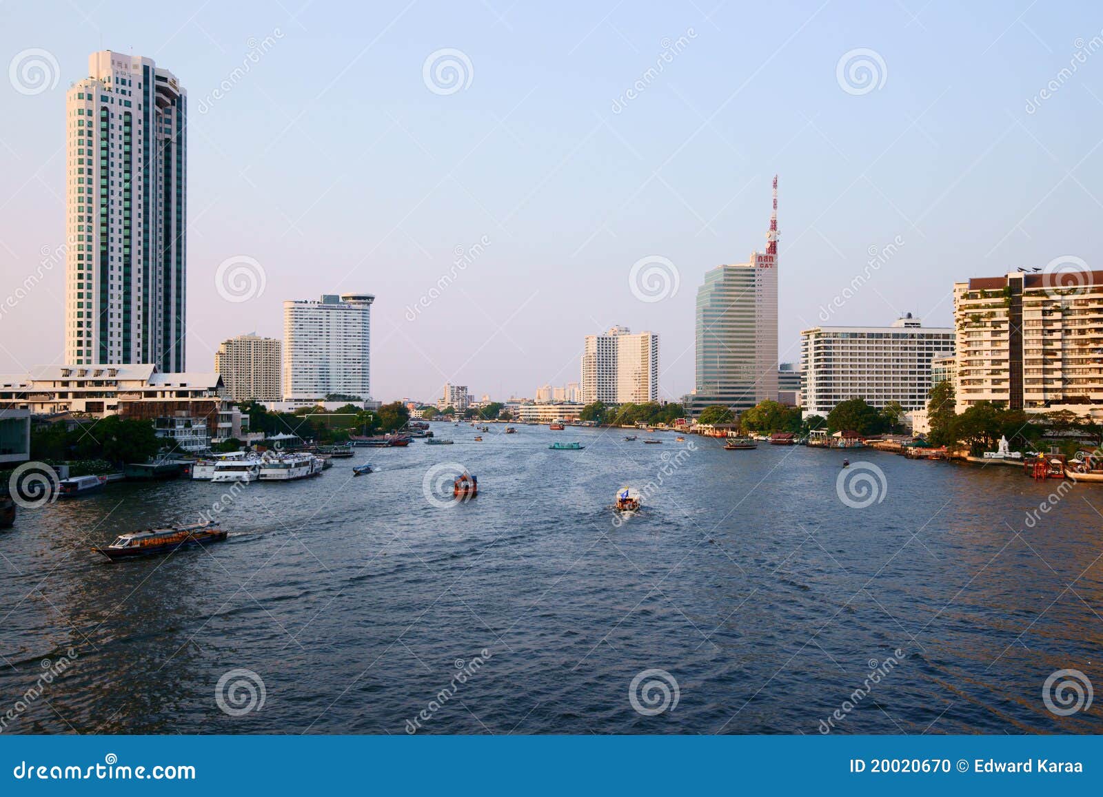 Chao Phraya River editorial image. Image of city, asian - 20020670