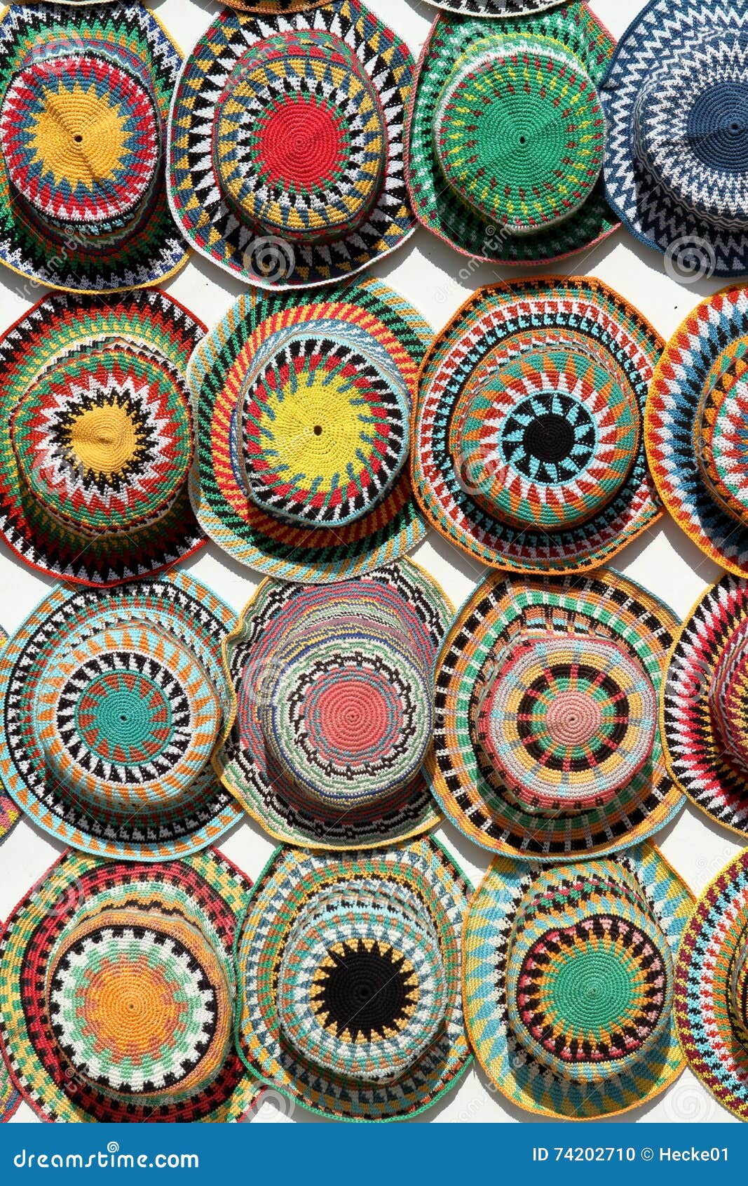 Chapeaux et couvre-chef photo stock. Image du protection - 74202710