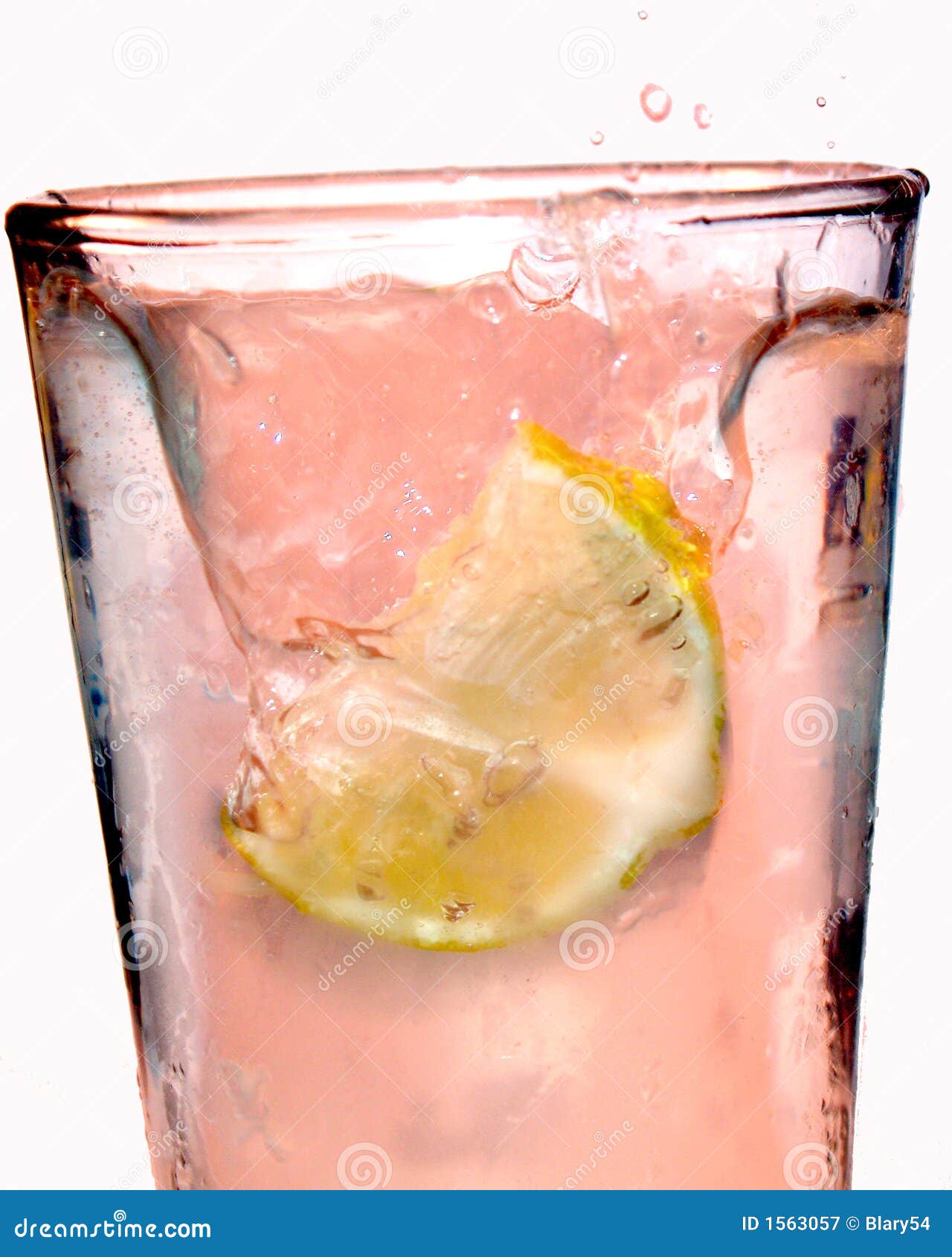 Chapoteo Rosado De La Limonada Imagen de archivo - Imagen de verano ...