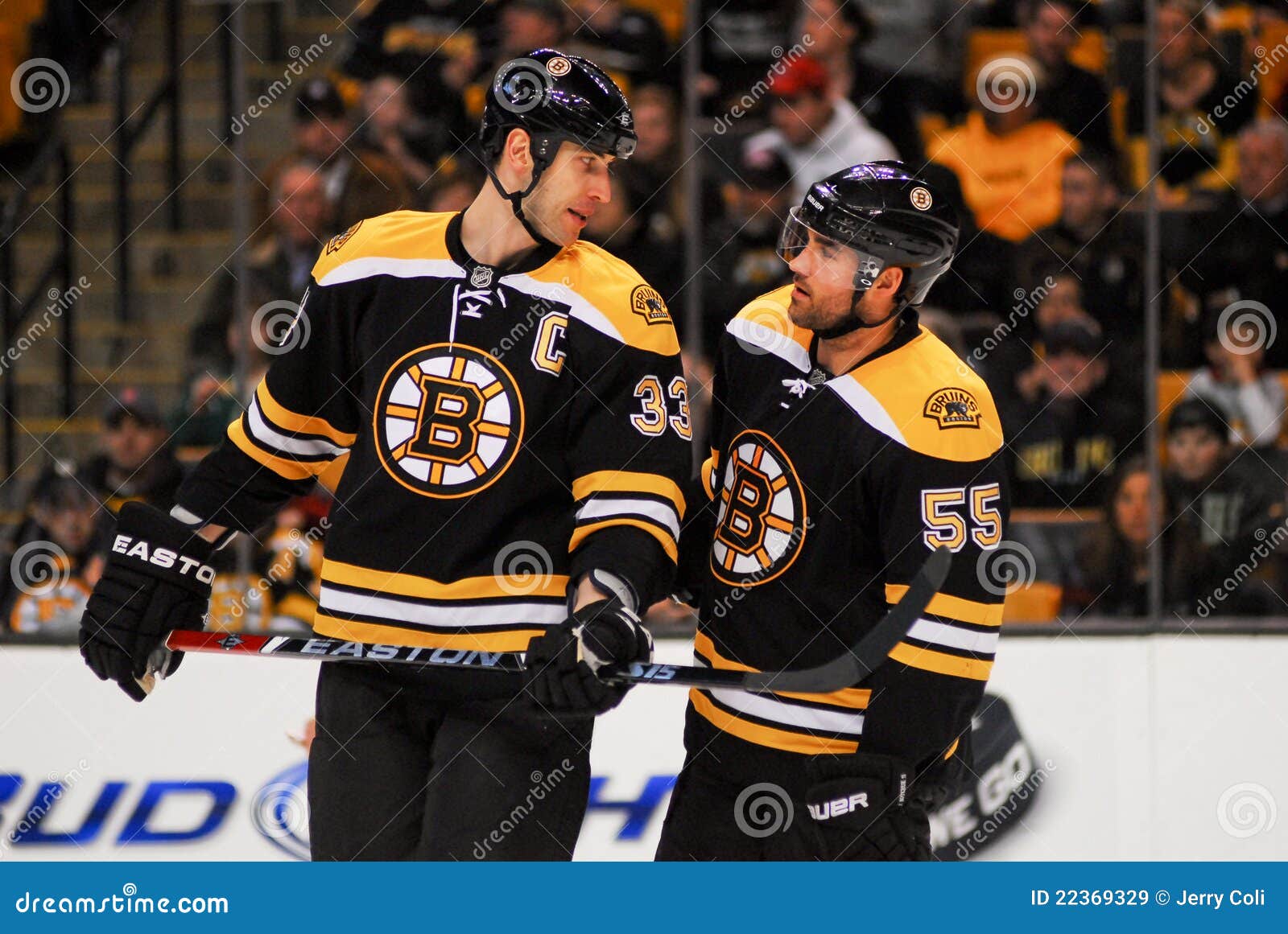 Chara Y Johnny Boychuk De Zdeno Imagen de archivo editorial - Imagen de ...