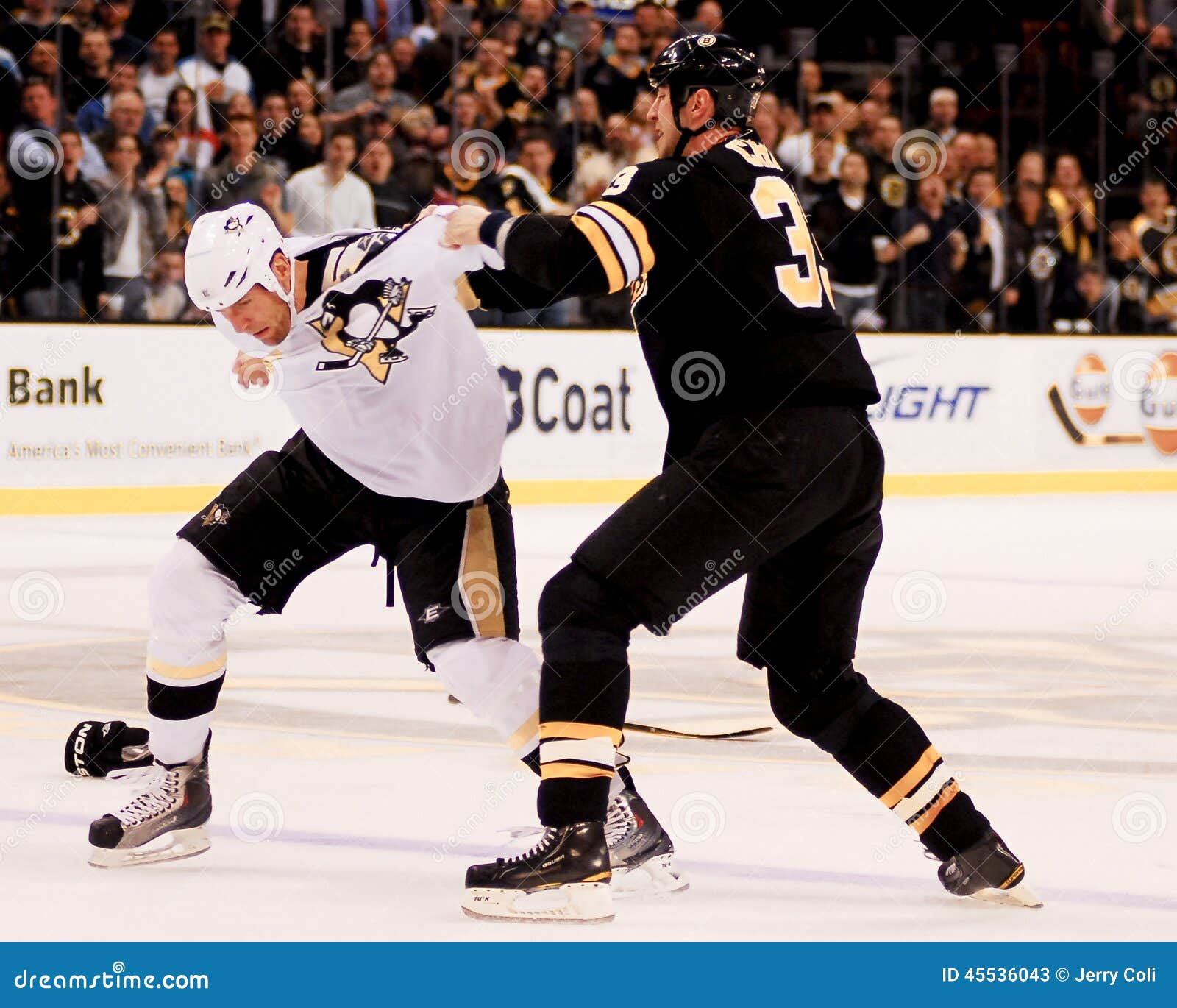 Charaban- Und Mike Rupp-Kampf Redaktionelles Stockfoto - Bild von ...