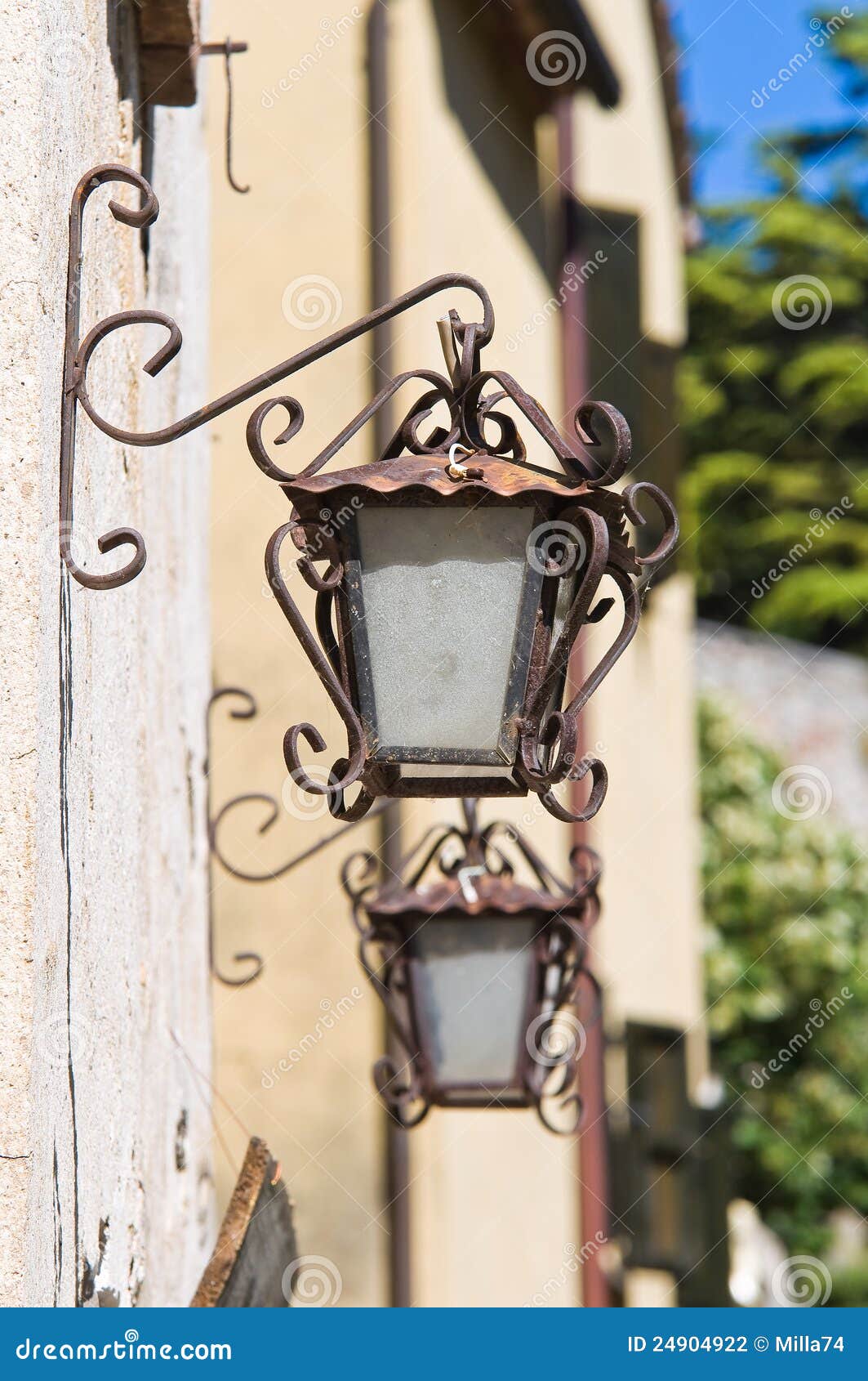 Characteristic Wall Lanterns. Stock Photo - Image of alley, house: 24904922